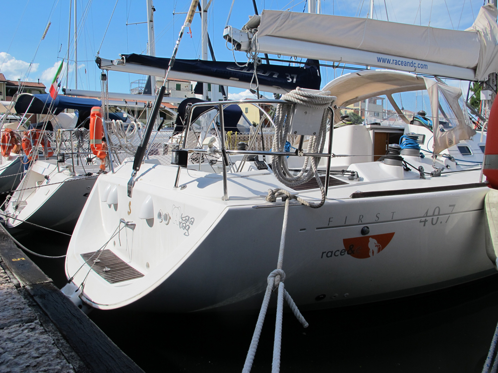 First 40.7 - eine Yacht von Charterboote.de - Charterboote.de