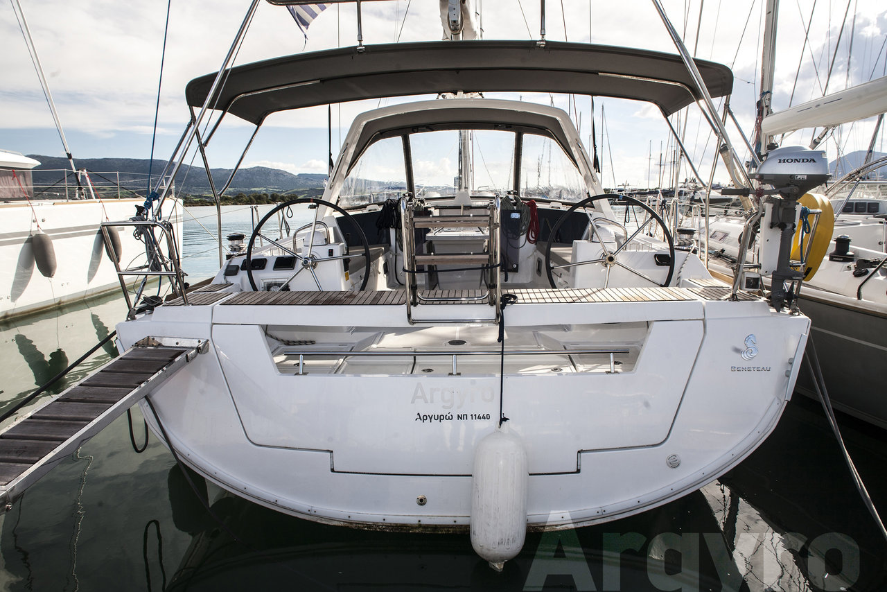 Oceanis 45 - eine Yacht von Charterboote.de - Charterboote.de