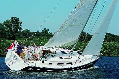 Hanse 341 - eine Yacht von Charterboote.de - Charterboote.de